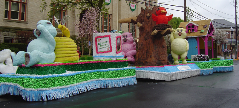 Shaw Parades | Contact Shaw Parades for all your parade float rental ...
