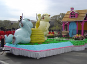 Shaw Parades | Contact Shaw Parades for all your parade float rental ...