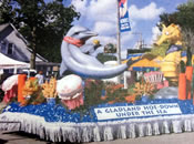 Shaw Parades | Contact Shaw Parades for all your parade float rental ...