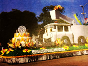 Shaw Parades | Contact Shaw Parades for all your parade float rental ...